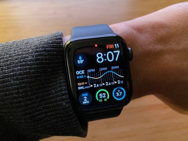 Surfing With The Apple Watch - A Review - The Surfing Handbook